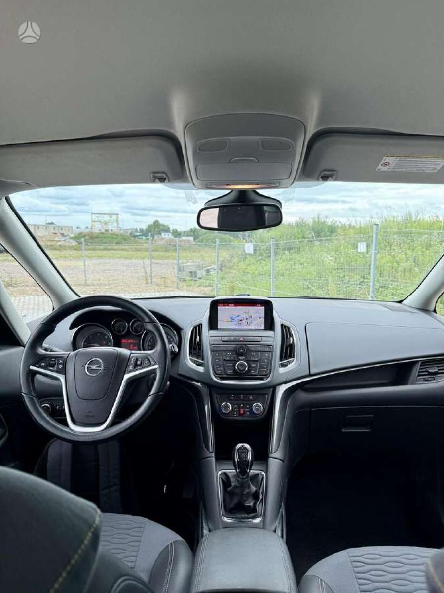 Серый Опель Zafira Tourer 2015 в Таураге, объемом двигателя 2.00 л и пробегом 290 тыс. км за 5200 €, фото 11 на AUTOMOTO.COM.LV
