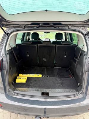 Grey Opel Zafira Tourer 2015 in Taurage, with an engine capacity of 2.00 L and mileage of 290 thousand km for 5150 €, photo 25 on AUTOMOTO.COM.LV
