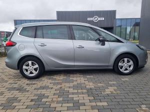 Pelēks Opel Zafira Tourer 2015 Šauļi, ar dzinēja tilpumu 1.96 L un nobraukumu 250 tūkst. km par 5900 €, foto 4 vietnē AUTOMOTO.COM.LV