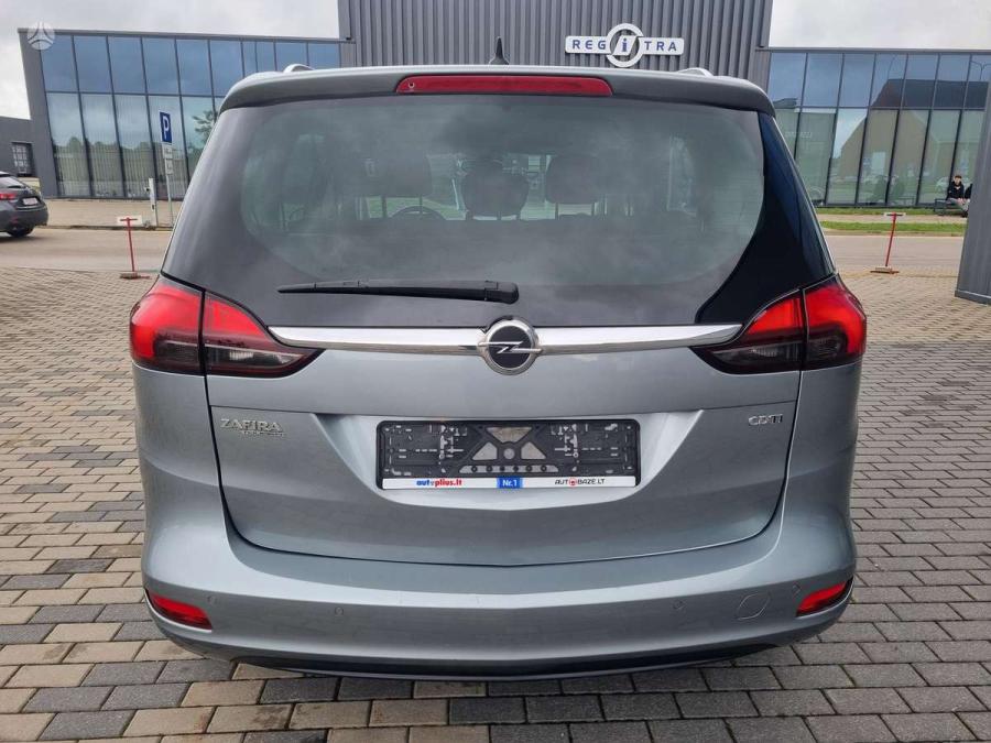 Pelēks Opel Zafira Tourer 2015 Šauļi, ar dzinēja tilpumu 1.96 L un nobraukumu 250 tūkst. km par 5900 €, foto 7 vietnē AUTOMOTO.COM.LV
