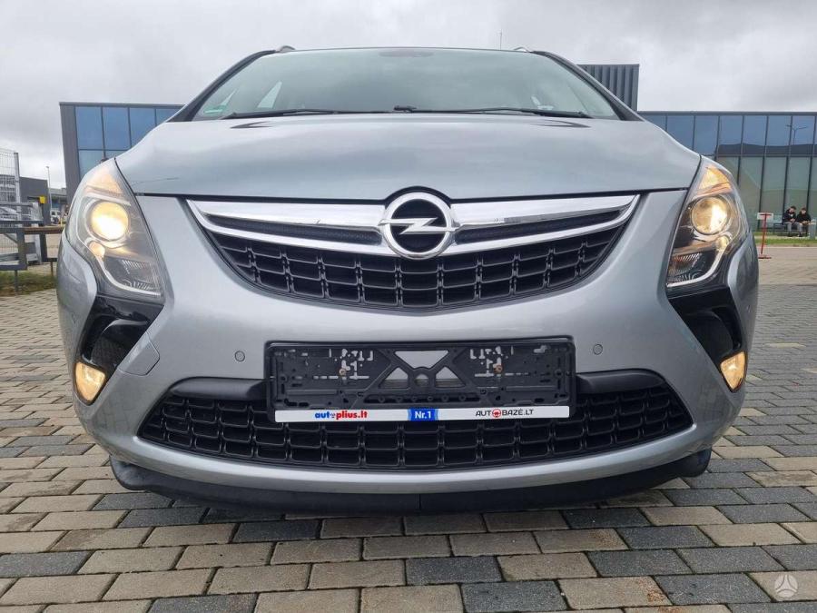 Pelēks Opel Zafira Tourer 2015 Šauļi, ar dzinēja tilpumu 1.96 L un nobraukumu 250 tūkst. km par 5900 €, foto 14 vietnē AUTOMOTO.COM.LV