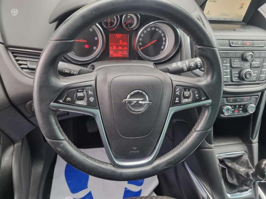 Pelēks Opel Zafira Tourer 2015 Šauļi, ar dzinēja tilpumu 1.96 L un nobraukumu 250 tūkst. km par 5900 €, foto 21 vietnē AUTOMOTO.COM.LV
