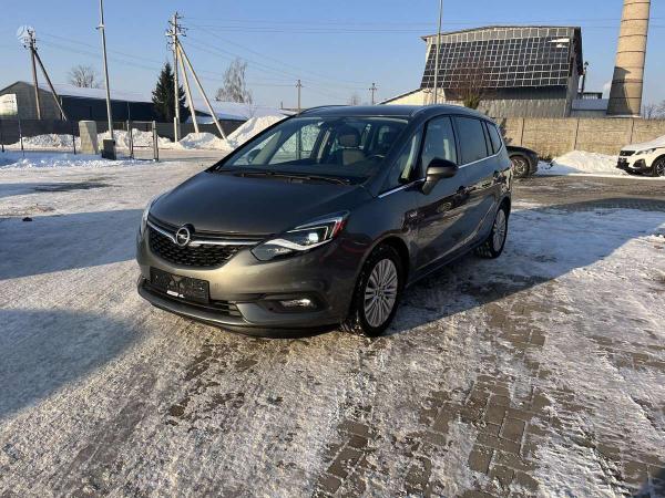 Pelēks Opel Zafira Tourer 2016 Tauragė, ar dzinēja tilpumu 1.60 L un nobraukumu 191 tūkst. km par 7100 €, foto 3 vietnē AUTOMOTO.COM.LV