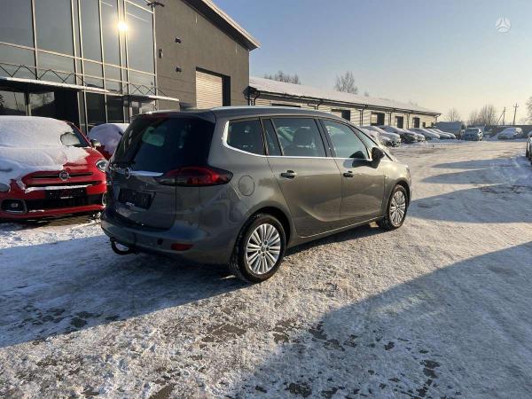 Pelēks Opel Zafira Tourer 2016 Tauragė, ar dzinēja tilpumu 1.60 L un nobraukumu 191 tūkst. km par 7100 €, foto 8 vietnē AUTOMOTO.COM.LV