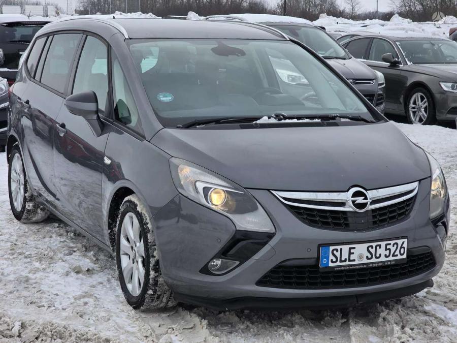 Серый Опель Zafira Tourer 2016 в Кретинга, объемом двигателя 1.96 л и пробегом 284 тыс. км за 7650 €, фото 2 на AUTOMOTO.COM.LV