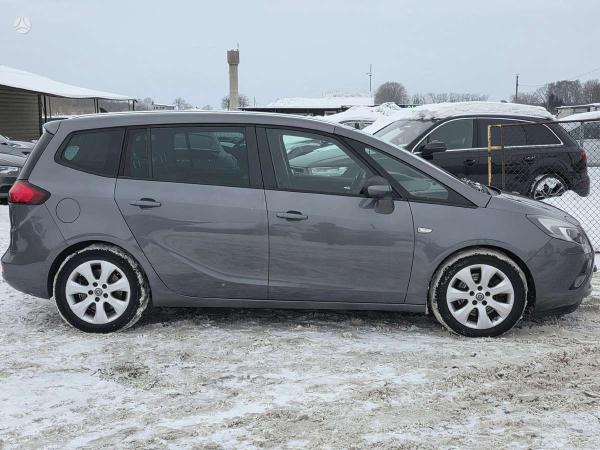 Pelēks Opel Zafira Tourer 2016 Kretinga, ar dzinēja tilpumu 1.96 L un nobraukumu 284 tūkst. km par 7650 €, foto 5 vietnē AUTOMOTO.COM.LV