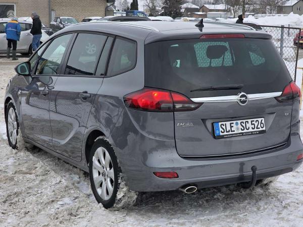 Pelēks Opel Zafira Tourer 2016 Kretinga, ar dzinēja tilpumu 1.96 L un nobraukumu 284 tūkst. km par 7650 €, foto 6 vietnē AUTOMOTO.COM.LV