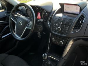 Grey Opel Zafira Tourer 2016 in Klaipeda, with an engine capacity of 2.00 L and mileage of 269 thousand km for 6950 €, photo 6 on AUTOMOTO.COM.LV