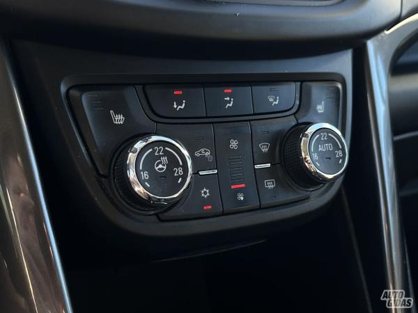 Grey Opel Zafira Tourer 2016 in Klaipeda, with an engine capacity of 2.00 L and mileage of 269 thousand km for 6950 €, photo 10 on AUTOMOTO.COM.LV