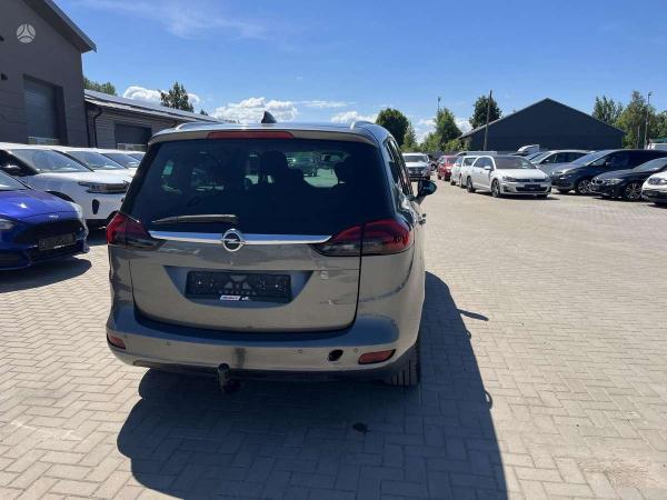 Pelēks Opel Zafira Tourer 2016 Tauragė, ar dzinēja tilpumu 1.60 L un nobraukumu 191 tūkst. km par 7100 €, foto 6 vietnē AUTOMOTO.COM.LV