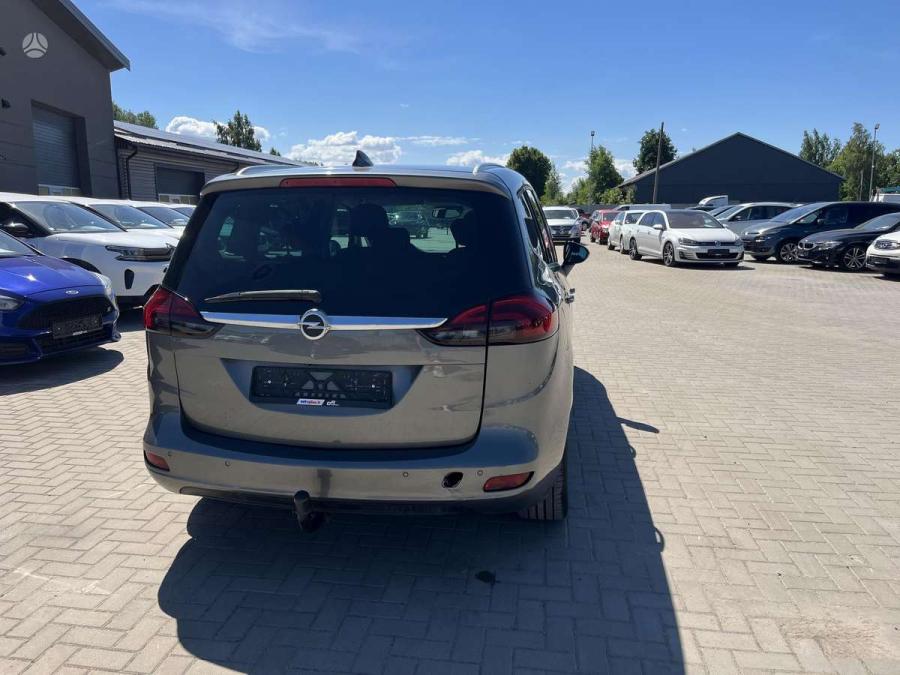 Серый Опель Zafira Tourer 2016 в Таураге, объемом двигателя 1.60 л и пробегом 191 тыс. км за 7100 €, фото 7 на AUTOMOTO.COM.LV