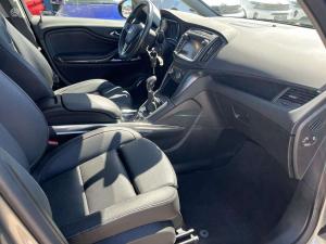 Серый Опель Zafira Tourer 2016 в Таураге, объемом двигателя 1.60 л и пробегом 191 тыс. км за 7100 €, фото 17 на AUTOMOTO.COM.LV