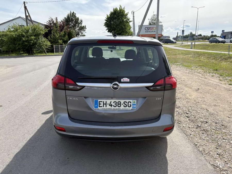 Серый Опель Zafira Tourer 2016 в Таураге, объемом двигателя 1.60 л и пробегом 223 тыс. км за 5200 €, фото 4 на AUTOMOTO.COM.LV