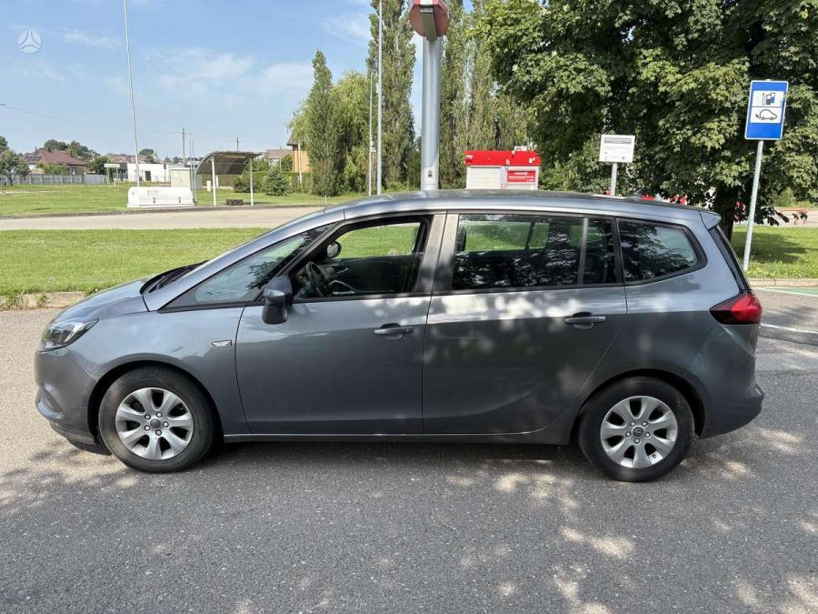 Серый Опель Zafira Tourer 2016 в Таураге, объемом двигателя 1.60 л и пробегом 223 тыс. км за 5200 €, фото 7 на AUTOMOTO.COM.LV