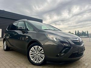 Pelēks Opel Zafira Tourer 2016 Kauņa, ar dzinēja tilpumu 1.96 L un nobraukumu 157 tūkst. km par 6690 €, foto 3 vietnē AUTOMOTO.COM.LV