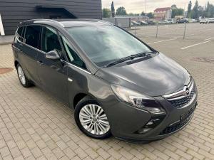 Pelēks Opel Zafira Tourer 2016 Kauņa, ar dzinēja tilpumu 1.96 L un nobraukumu 157 tūkst. km par 6690 €, foto 4 vietnē AUTOMOTO.COM.LV