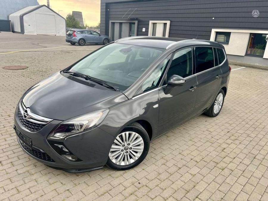 Pelēks Opel Zafira Tourer 2016 Kauņa, ar dzinēja tilpumu 1.96 L un nobraukumu 157 tūkst. km par 6690 €, foto 5 vietnē AUTOMOTO.COM.LV