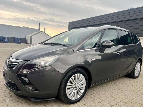 Pelēks Opel Zafira Tourer 2016 Kauņa, ar dzinēja tilpumu 1.96 L un nobraukumu 157 tūkst. km par 6690 €, foto 5 vietnē AUTOMOTO.COM.LV