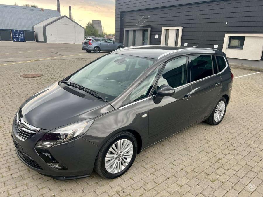 Pelēks Opel Zafira Tourer 2016 Kauņa, ar dzinēja tilpumu 1.96 L un nobraukumu 157 tūkst. km par 6690 €, foto 8 vietnē AUTOMOTO.COM.LV