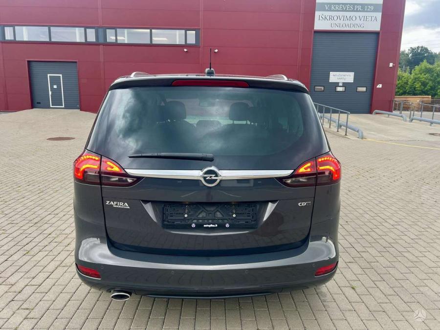 Pelēks Opel Zafira Tourer 2016 Kauņa, ar dzinēja tilpumu 1.96 L un nobraukumu 157 tūkst. km par 6690 €, foto 13 vietnē AUTOMOTO.COM.LV