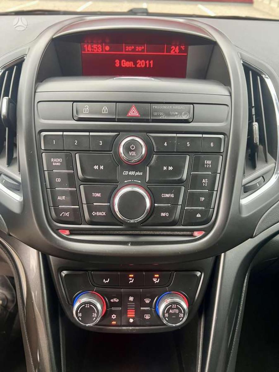 Pelēks Opel Zafira Tourer 2016 Kauņa, ar dzinēja tilpumu 1.96 L un nobraukumu 157 tūkst. km par 6690 €, foto 25 vietnē AUTOMOTO.COM.LV