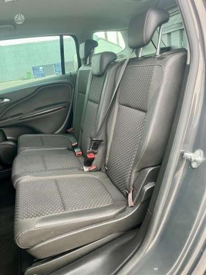 Pelēks Opel Zafira Tourer 2016 Kauņa, ar dzinēja tilpumu 1.96 L un nobraukumu 157 tūkst. km par 6690 €, foto 31 vietnē AUTOMOTO.COM.LV