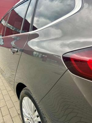 Pelēks Opel Zafira Tourer 2016 Kauņa, ar dzinēja tilpumu 1.96 L un nobraukumu 157 tūkst. km par 6690 €, foto 34 vietnē AUTOMOTO.COM.LV