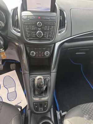 Pelēks Opel Zafira Tourer 2016 Šauļi, ar dzinēja tilpumu 1.60 L un nobraukumu 195 tūkst. km par 5100 €, foto 17 vietnē AUTOMOTO.COM.LV