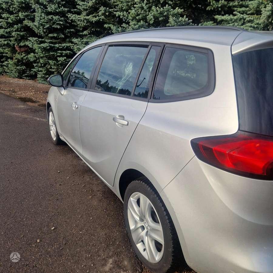 Pelēks Opel Zafira Tourer 2016 Utena, ar dzinēja tilpumu 1.36 L un nobraukumu 167 tūkst. km par 5900 €, foto 7 vietnē AUTOMOTO.COM.LV