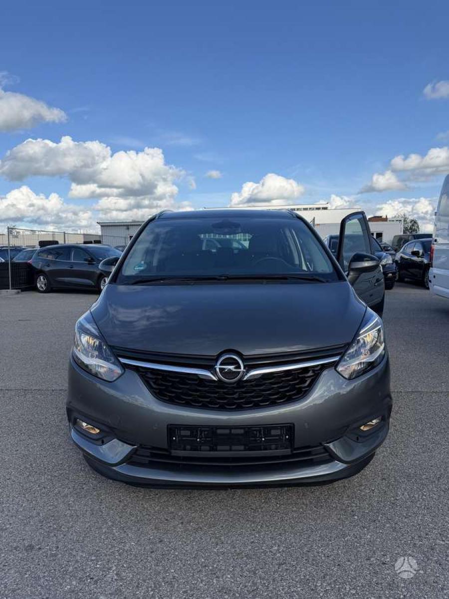 Серый Опель Zafira Tourer 2017 в Мариямполе, объемом двигателя 1.60 л и пробегом 212 тыс. км за 7250 €, фото 3 на AUTOMOTO.COM.LV
