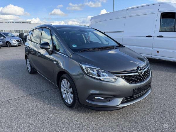Pelēks Opel Zafira Tourer 2017 Marijampole, ar dzinēja tilpumu 1.60 L un nobraukumu 212 tūkst. km par 7250 €, foto 3 vietnē AUTOMOTO.COM.LV