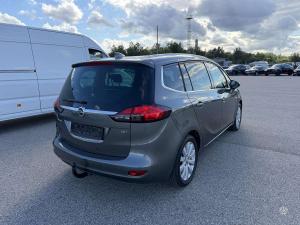 Серый Опель Zafira Tourer 2017 в Мариямполе, объемом двигателя 1.60 л и пробегом 212 тыс. км за 7250 €, фото 5 на AUTOMOTO.COM.LV