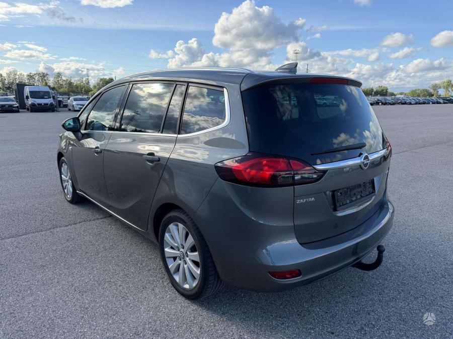 Серый Опель Zafira Tourer 2017 в Мариямполе, объемом двигателя 1.60 л и пробегом 212 тыс. км за 7250 €, фото 7 на AUTOMOTO.COM.LV