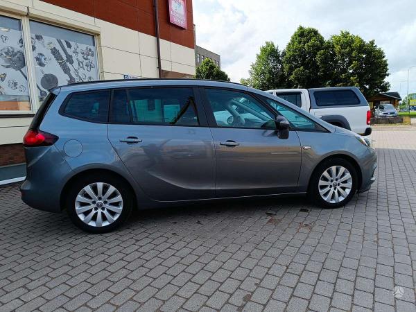 Серый Опель Zafira Tourer 2017 в Кретинга, объемом двигателя 1.96 л и пробегом 222 тыс. км за 8400 €, фото 2 на AUTOMOTO.COM.LV