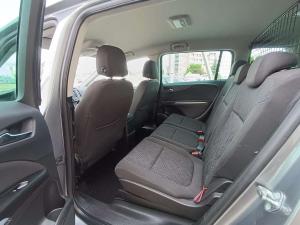 Pelēks Opel Zafira Tourer 2017 Kretinga, ar dzinēja tilpumu 1.96 L un nobraukumu 222 tūkst. km par 8400 €, foto 11 vietnē AUTOMOTO.COM.LV