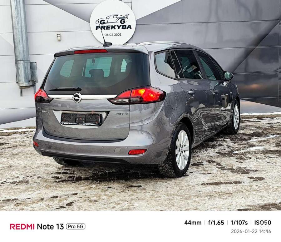 Grey Opel Zafira Tourer 2018 in Kaunas, with an engine capacity of 1.40 L and mileage of 212 thousand km for 7950 €, photo 9 on AUTOMOTO.COM.LV