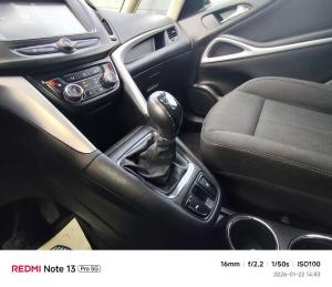 Grey Opel Zafira Tourer 2018 in Kaunas, with an engine capacity of 1.40 L and mileage of 212 thousand km for 7950 €, photo 16 on AUTOMOTO.COM.LV