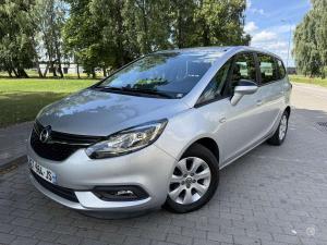 Pelēks Opel Zafira Tourer 2018 Tauragė, ar dzinēja tilpumu 1.60 L un nobraukumu 170 tūkst. km par 6900 €, foto  vietnē AUTOMOTO.COM.LV