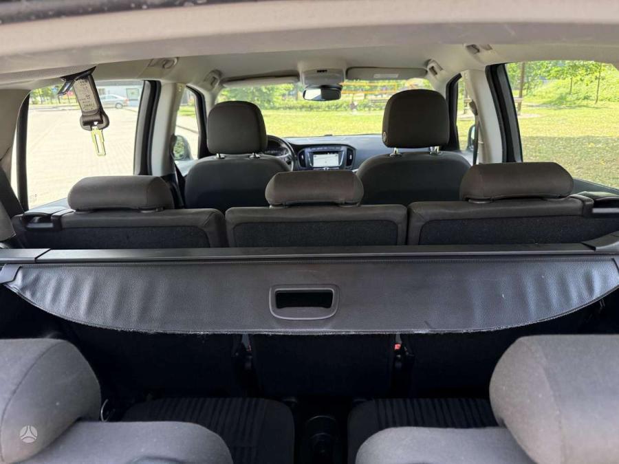 Pelēks Opel Zafira Tourer 2018 Tauragė, ar dzinēja tilpumu 1.60 L un nobraukumu 170 tūkst. km par 6900 €, foto 9 vietnē AUTOMOTO.COM.LV