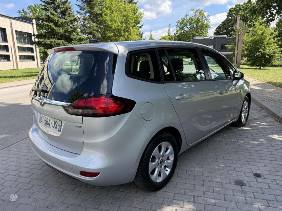 Pelēks Opel Zafira Tourer 2018 Tauragė, ar dzinēja tilpumu 1.60 L un nobraukumu 170 tūkst. km par 6900 €, foto 10 vietnē AUTOMOTO.COM.LV