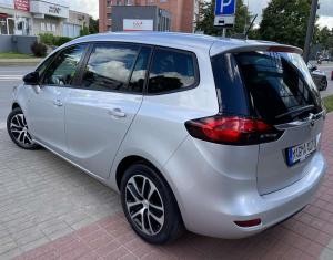 Grey Opel Zafira Tourer 2019 in Marijampole, with an engine capacity of 1.96 L and mileage of 163 thousand km for 8999 €, photo 14 on AUTOMOTO.COM.LV