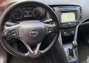 Grey Opel Zafira Tourer 2019 in Marijampole, with an engine capacity of 1.96 L and mileage of 163 thousand km for 8999 €, photo 19 on AUTOMOTO.COM.LV