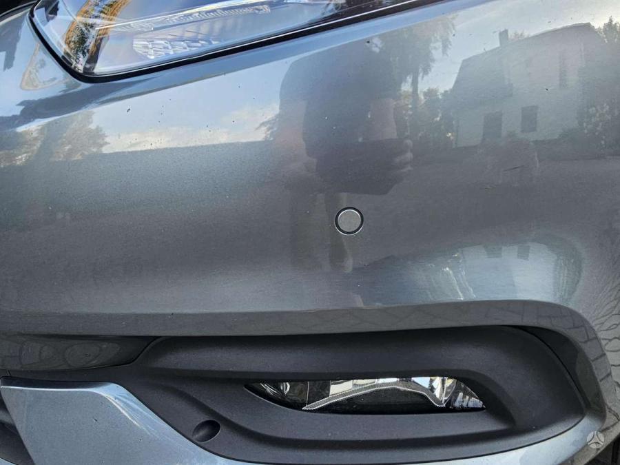 Grey Opel Zafira Tourer 2019 in Kedainiai, with an engine capacity of 1.60 L and mileage of 211 thousand km for 8900 €, photo 30 on AUTOMOTO.COM.LV