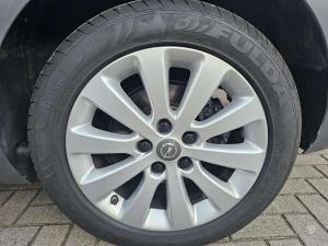 Grey Opel Zafira Tourer 2019 in Kedainiai, with an engine capacity of 1.60 L and mileage of 211 thousand km for 8900 €, photo 31 on AUTOMOTO.COM.LV