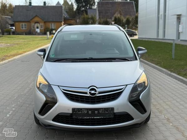 Серый Опель Zafira Tourer 2012 в Вильнюс, объемом двигателя 2.00 л и пробегом 330 тыс. км за 4500 €, фото 3 на AUTOMOTO.COM.LV