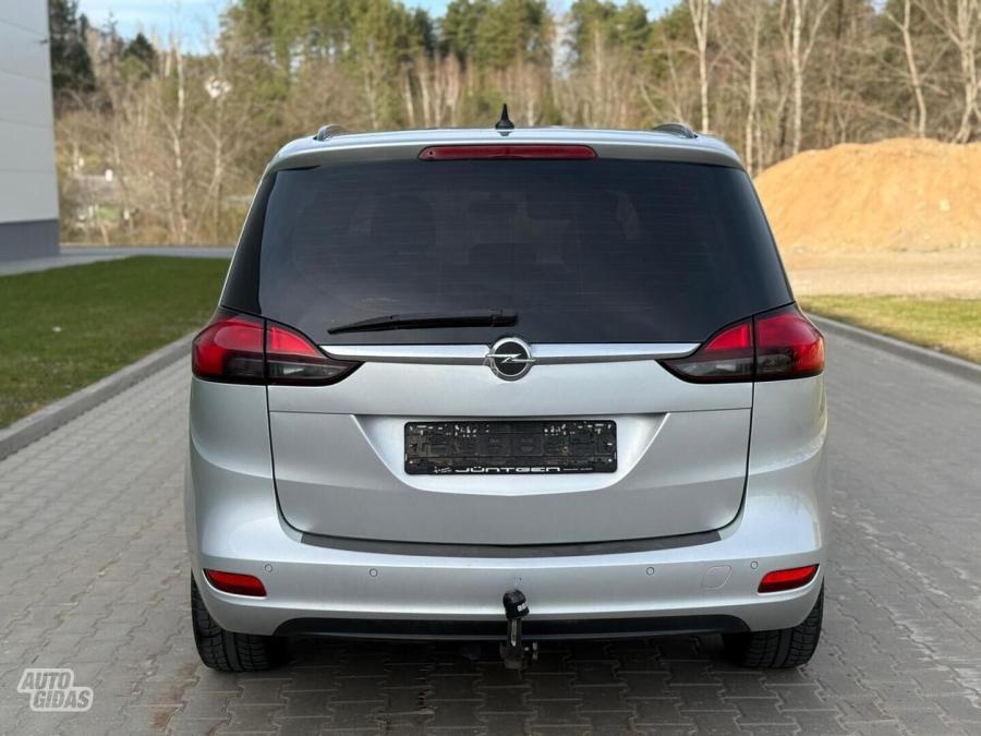 Pelēks Opel Zafira Tourer 2012 Viļņa, ar dzinēja tilpumu 2.00 L un nobraukumu 330 tūkst. km par 4500 €, foto 7 vietnē AUTOMOTO.COM.LV
