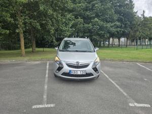 Pelēks Opel Zafira Tourer 2012 Klaipėda, ar dzinēja tilpumu 2.00 L un nobraukumu 326 tūkst. km par 3700 €, foto 3 vietnē AUTOMOTO.COM.LV