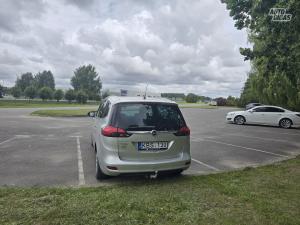 Pelēks Opel Zafira Tourer 2012 Klaipėda, ar dzinēja tilpumu 2.00 L un nobraukumu 326 tūkst. km par 3700 €, foto 7 vietnē AUTOMOTO.COM.LV