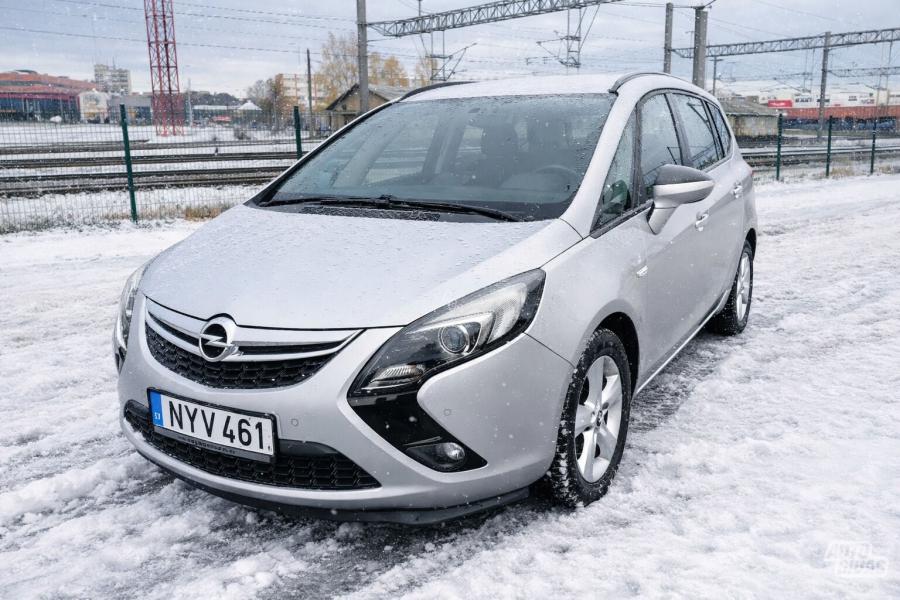 Серый Опель Zafira Tourer 2013 в Шяуляй, объемом двигателя 2.00 л и пробегом 253 тыс. км за 4950 €, фото 1 на AUTOMOTO.COM.LV