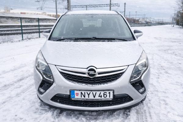 Серый Опель Zafira Tourer 2013 в Шяуляй, объемом двигателя 2.00 л и пробегом 253 тыс. км за 4950 €, фото 2 на AUTOMOTO.COM.LV